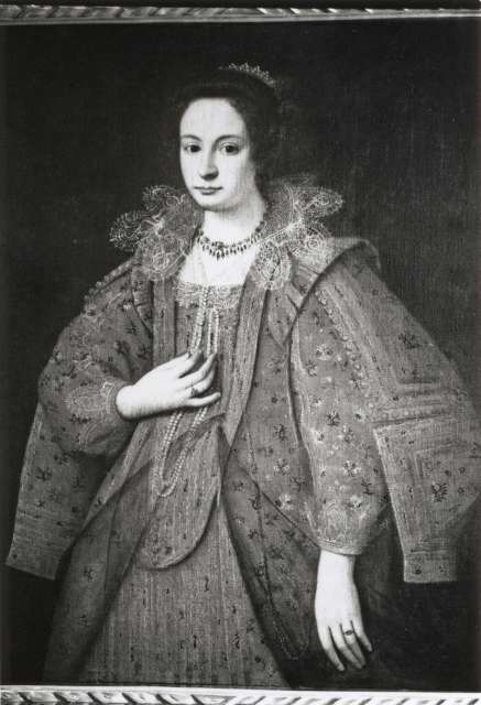 FONDAZIONE ZERI | CATALOGHI ONLINE : Anonimo toscano sec. XVII, Ritratto femminile